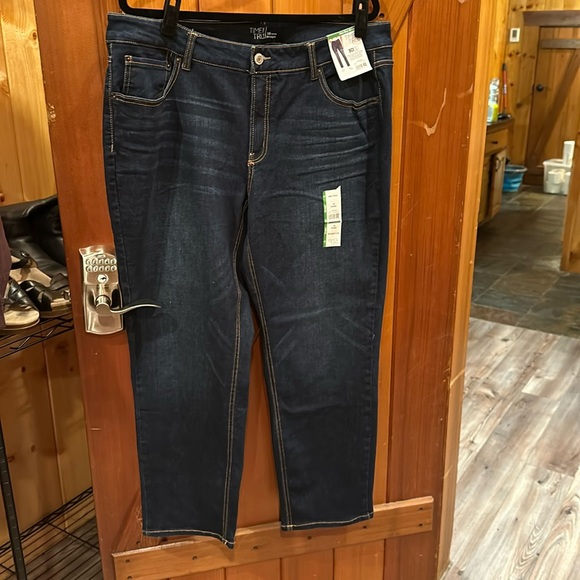 Time and Tru | Jeans | Time And Tru Stretchy Straight Jeans 8p Nwt ...